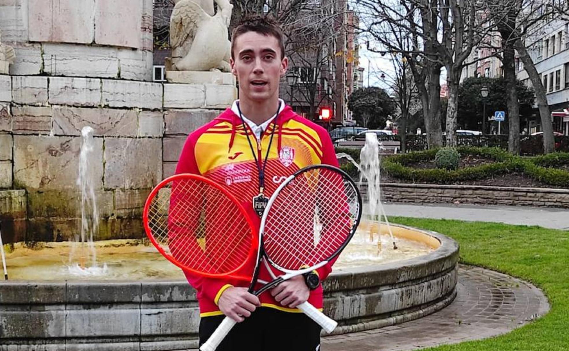 El mejor jugador del mundo de frontenis es leonés: «Cuando gané me acordé de Navatejera y de mis ...